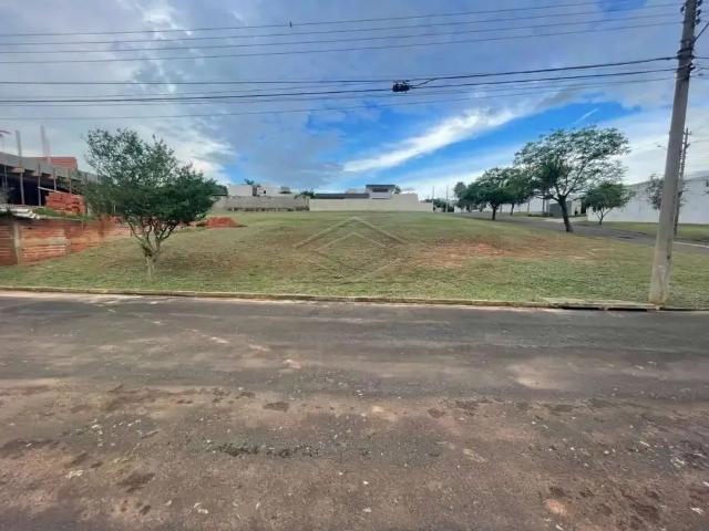 Terreno / Lote para Venda em Bauru/SP Residencial Village Campo Novo