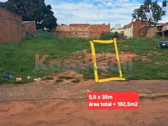 Terreno / Lote para Venda em Bauru/SP Tangarás