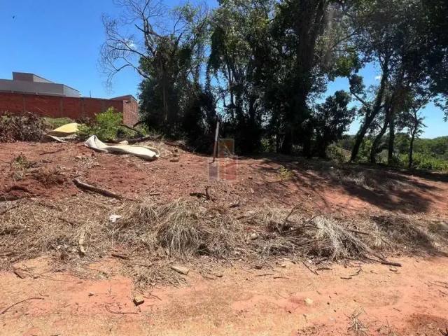 Terreno / Lote para Venda em Bauru/SP Tangarás
