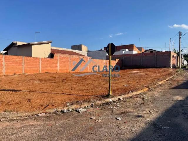 Terreno / Lote para Venda em Bauru/SP Tangarás