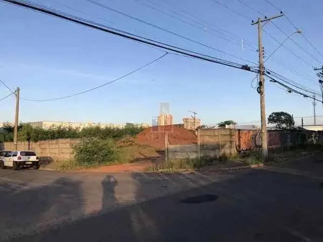 Terreno / Lote para Venda em Bauru/SP Vila Engler