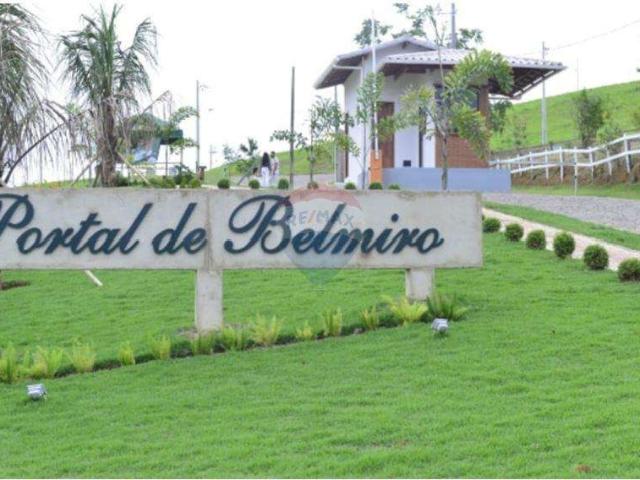 Terreno / Lote para Venda em Belmiro Braga/MG Centro
