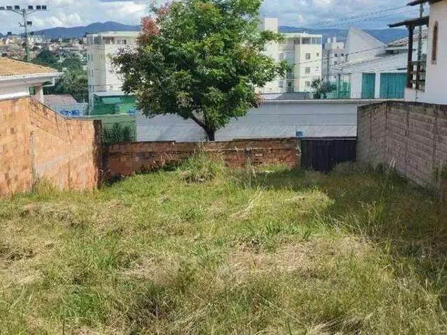 Terreno / Lote para Venda em Belo Horizonte/MG João Pinheiro