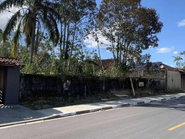 Terreno / Lote para Venda em Bertioga/SP Centro