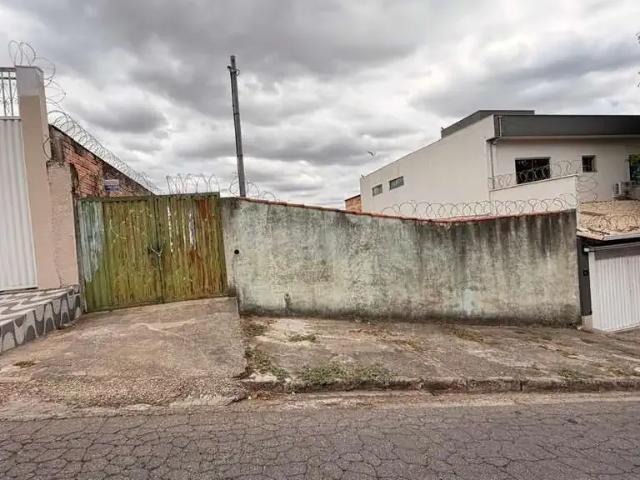 Terreno / Lote para Venda em Betim/MG Niterói