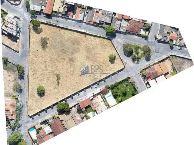 Terreno / Lote para Venda em Betim/MG Guarujá
