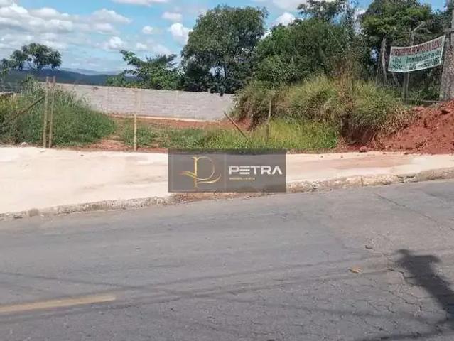 Terreno / Lote para Venda em Betim/MG Icaivera
