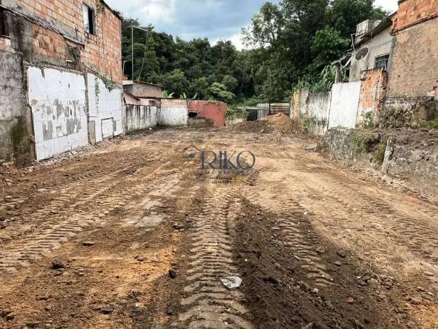 Terreno / Lote para Venda em Betim/MG Salomé
