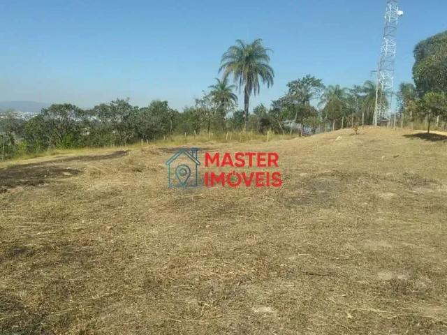 Terreno / Lote para Venda em Betim/MG Saraiva
