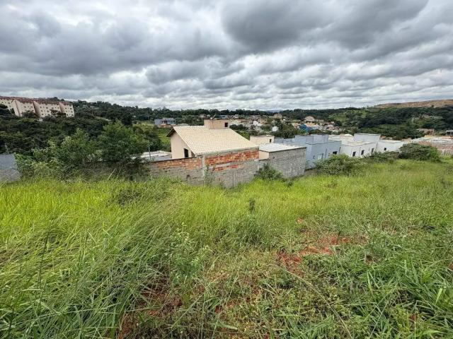 Terreno / Lote para Venda em Betim/MG Vila Verde