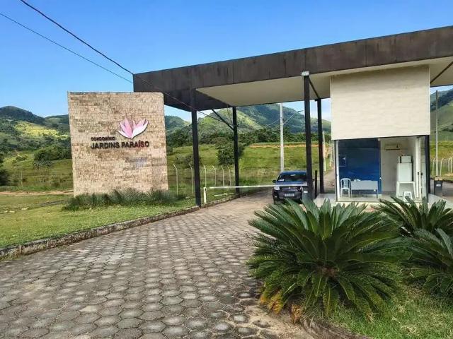Terreno / Lote para Venda em Bicas/MG Centro