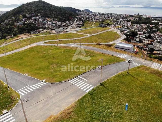 Terreno / Lote para Venda em Biguaçu/SC Bom Viver