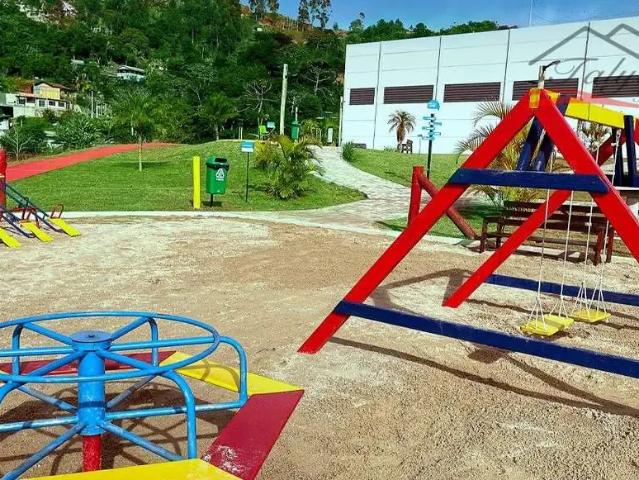 Terreno / Lote para Venda em Biguaçu/SC Fundos