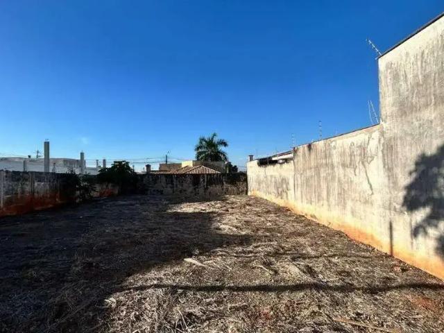 Terreno / Lote para Venda em Birigui/SP Parque Residencial Laluce II