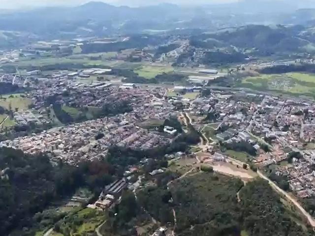 Terreno / Lote para Venda em Bom Jesus dos Perdões/SP Centro