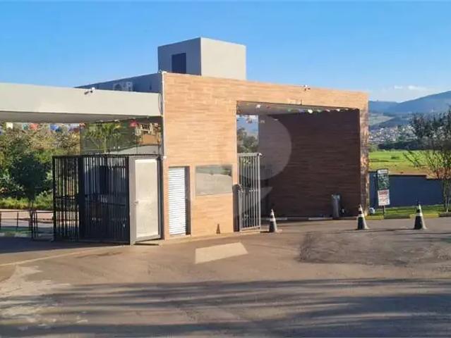 Terreno / Lote para Venda em Bom Jesus dos Perdões/SP Guaxinduva