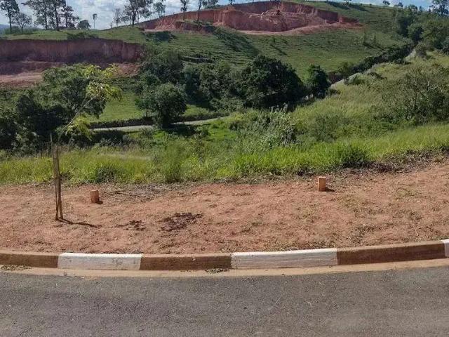 Terreno / Lote para Venda em Bom Jesus dos Perdões/SP Guaxinduva