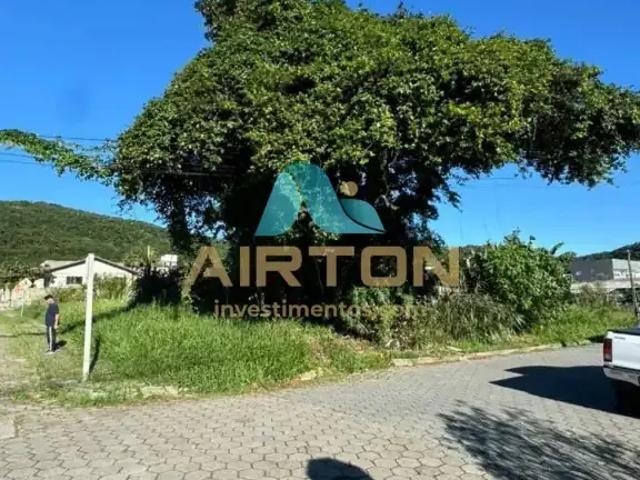 Terreno / Lote para Venda em Bombinhas/SC Centro