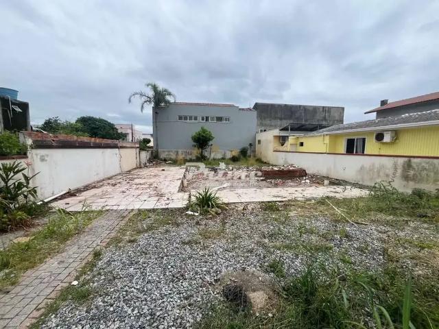 Terreno / Lote para Venda em Bombinhas/SC José Amândio 2 Quartos
