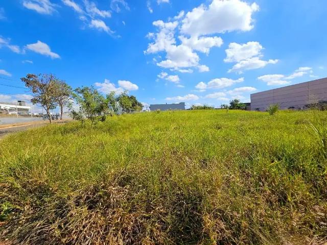 Terreno / Lote para Venda em Boituva/SP Portal Ville Azaleia