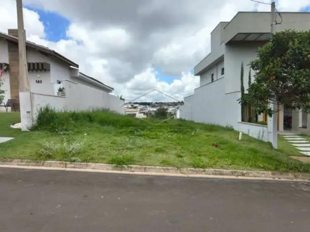 Terreno / Lote para Venda em Botucatu/SP Central Parque