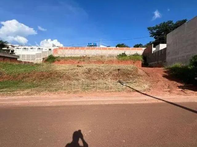 Terreno / Lote para Venda em Botucatu/SP Jardim Itália