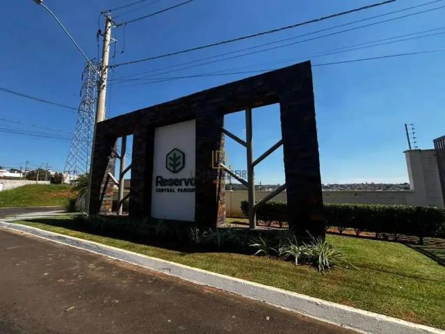 Terreno / Lote para Venda em Botucatu/SP Lívia III