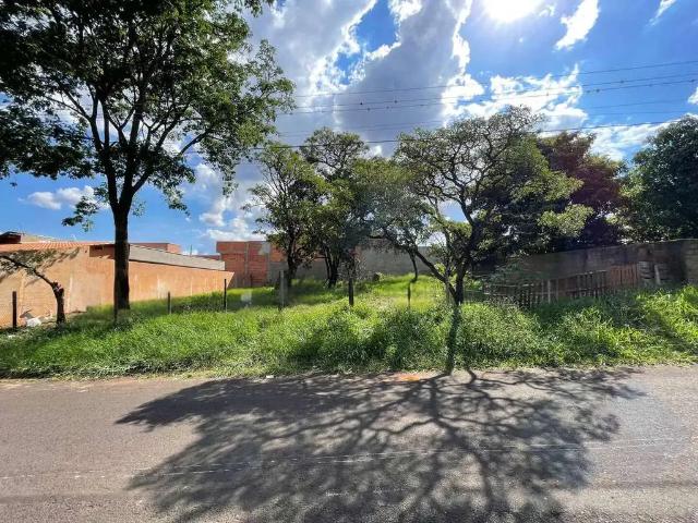 Terreno / Lote para Venda em Botucatu/SP Parque Residencial Vinte e Quatro de Maio