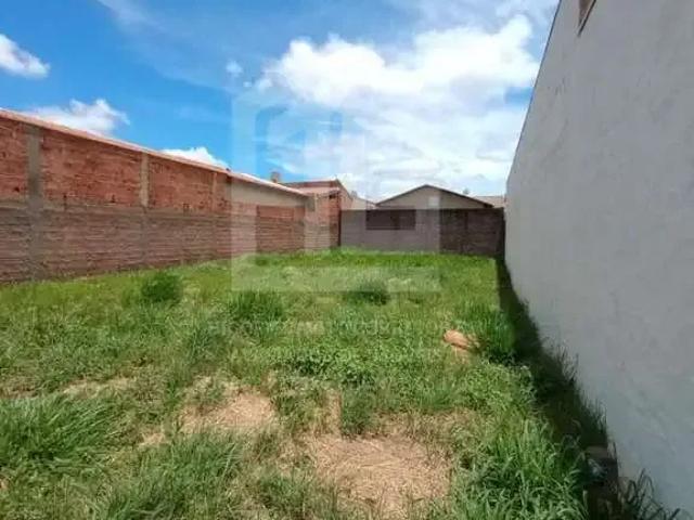 Terreno / Lote para Venda em Botucatu/SP Residencial Ouro Verde