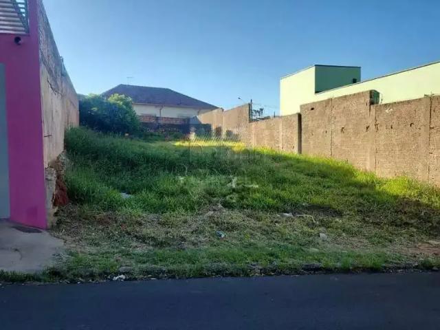 Terreno / Lote para Venda em Botucatu/SP Vila dos Lavradores