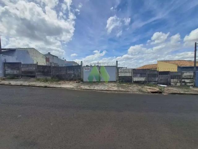 Terreno / Lote para Venda em Botucatu/SP Vila Nova Botucatu