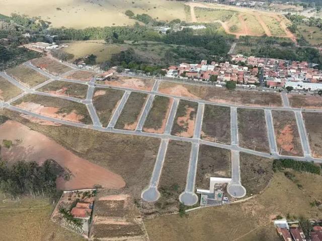 Terreno / Lote para Venda em Botelhos/MG Centro
