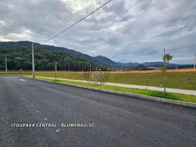 Terreno / Lote para Venda em Blumenau/SC Itoupava Central
