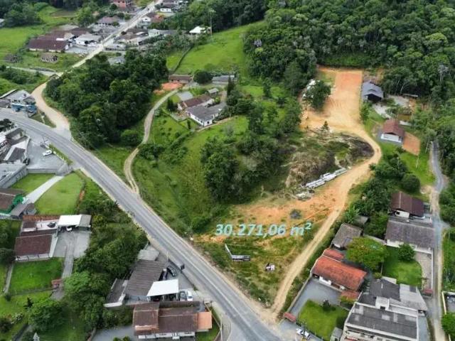 Terreno / Lote para Venda em Blumenau/SC Itoupavazinha