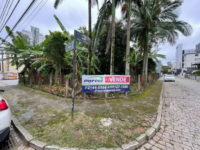 Terreno / Lote para Venda em Blumenau/SC Velha