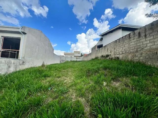 Terreno / Lote para Venda em Bragança Paulista/SP Condomínio Portal da Serra