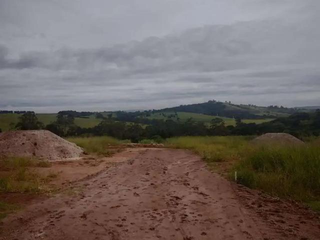 Terreno / Lote para Venda em Bragança Paulista/SP Condomínio Villa Verde Bragança