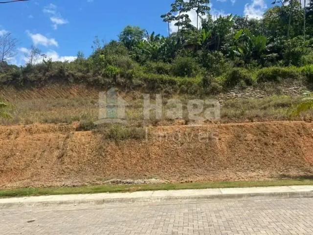 Terreno / Lote para Venda em Brusque/SC Bateas