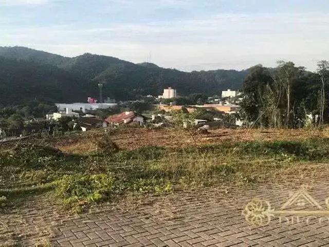 Terreno / Lote para Venda em Brusque/SC Guarani