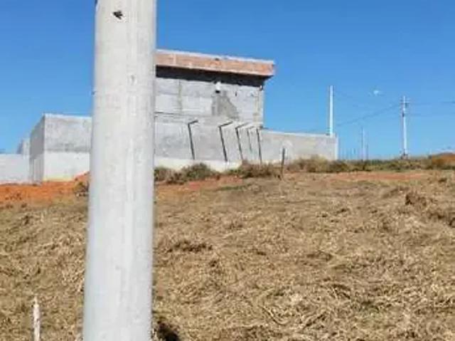 Terreno / Lote para Venda em Caçapava/SP Borda da Mata
