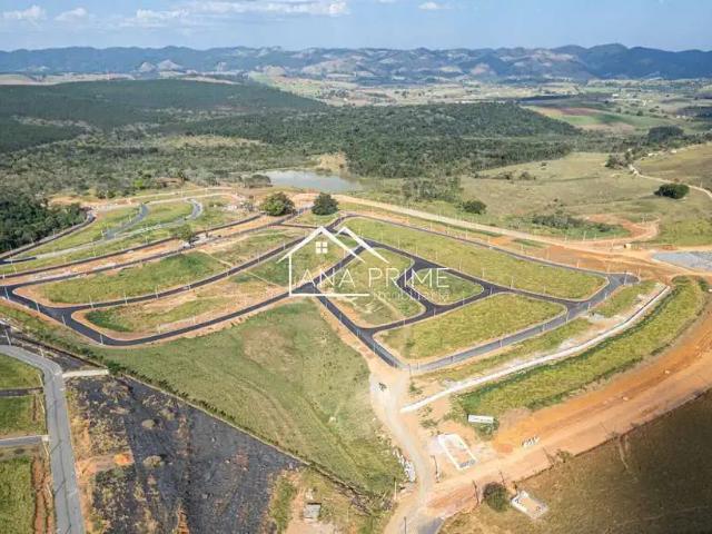Terreno / Lote para Venda em Caçapava/SP Borda da Mata