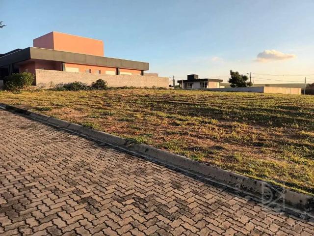 Terreno / Lote para Venda em Caçapava/SP Condomínio Residencial Ecopark Bourbon
