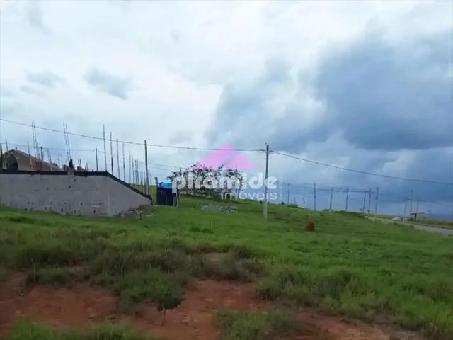 Terreno / Lote para Venda em Caçapava/SP Loteamento Portal do Lago