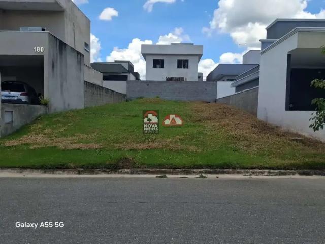 Terreno / Lote para Venda em Caçapava/SP Residencial Colinas