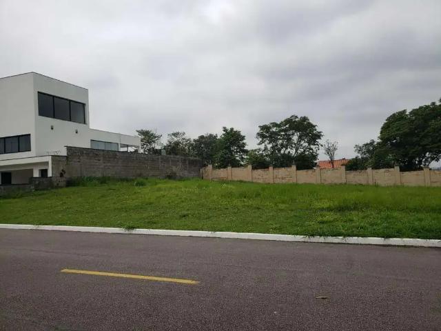 Terreno / Lote para Venda em Caçapava/SP Residencial Santa Helena