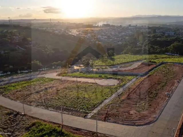 Terreno / Lote para Venda em Caçapava/SP Sítio Portal Vila Rica