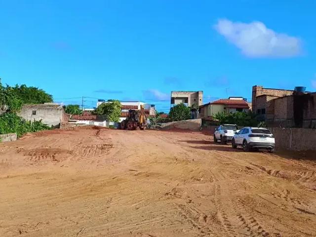 Terreno / Lote para Venda em Camaçari/BA Abrantes