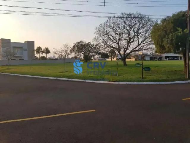 Terreno / Lote para Venda em Cambé/PR Jardim Tarobá