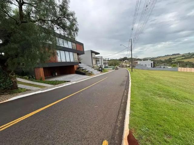 Terreno / Lote para Venda em Cambé/PR Jardim Tarobá