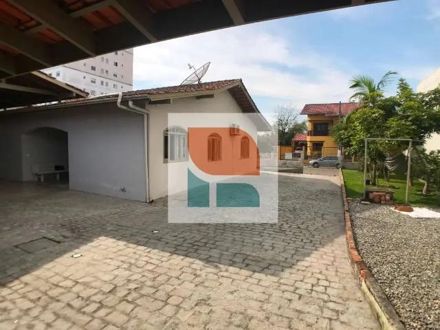Terreno / Lote para Venda em Camboriú/SC Centro